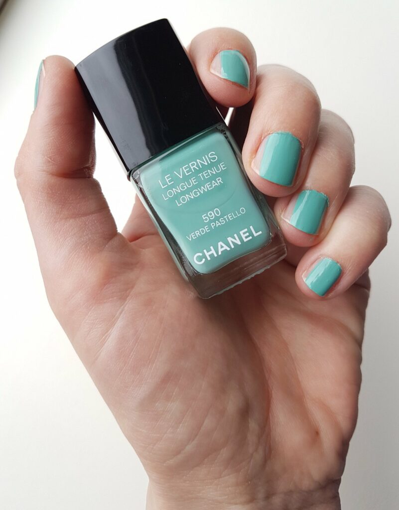 Chanel-Verde-Pastello2 - Pearls&Stripes Blog
